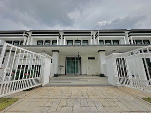 For Sale Merrydale House at Eco Majestic Semenyih RM695K Nego for Sale ...