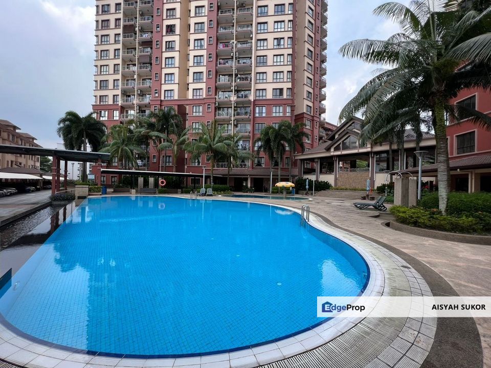 GROUND FLOOR PRIVATE GARDEN | Corner Unit Casa Indah 1 Condo Kota Damansara 1776SF for sale for ...