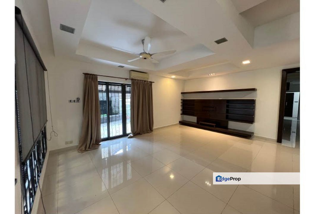 Petaling Jaya Taman Paramount Corner Lot Land:3250sqft Terrace Facing ...