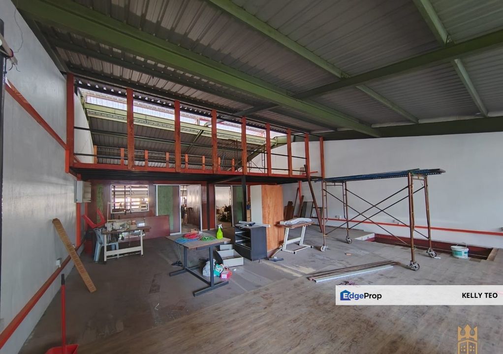 1.5 Storey Factory Subang Light Industrial Park Mezzanine floor for ...