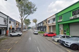 Seksyen 33 Shah Alam 1.5 Storey Link Factory for Sale for Sale @RM1 ...