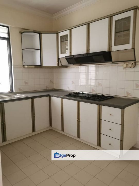 Lavinia middle floor taman ssri nibong part furnish for Rental @RM1,350 ...