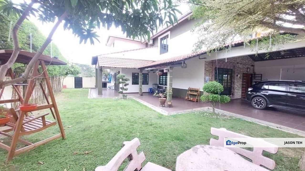 Double Storey Terrace Corner Lot at Permatang Pasir Padang Temu Melaka ...