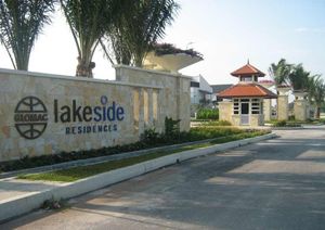 Lakeside Residence, Puchong,2 storey link house for sale for Sale ...