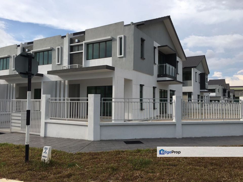 Lakeside Residences Puchong,Glomac , 2 sty Corner with 20ft Land for ...
