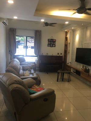 Double storey corner unit for sale jalan usj 6 subang jaya for Sale @RM1,350,000 By DERRICK ...