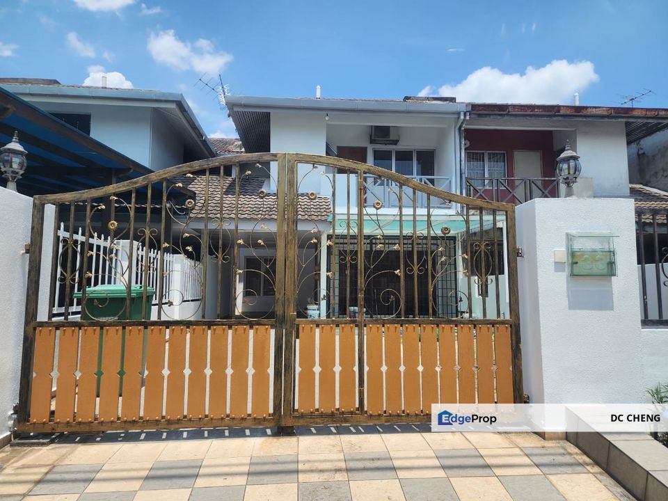 Taman Kajang Raya, Kajang Selangor, 2 Storey House For SALE!! Fully ...