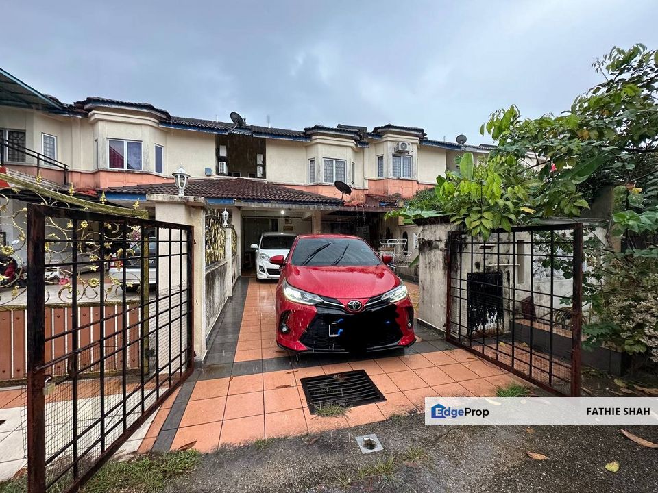 Saujana Utama 1 Jalan Cemara Sungai Buloh Double Storey RENOVATED for ...