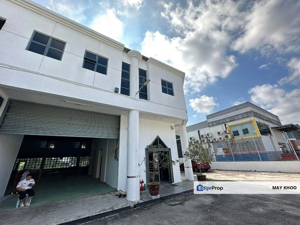 1.5 Storey factory Medium Industrial In Kawasan Perindustrian Tebrau 1 ...