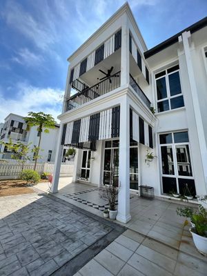 2 Double Storey Terrace Mellowood Eco Majestic Semenyih CORNER LOT for ...