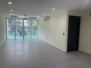 USJ One Avenue / Subang Jaya / Ground Floor Unit/ Non Bumi Lot/ 2 ...