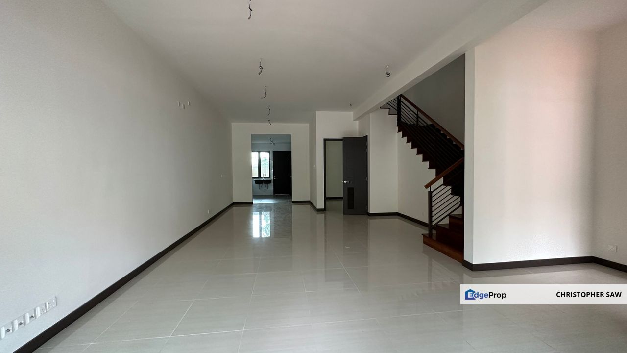 Tiara Hills Taman Taynton VIew Cheras Kuala Lumpur 3 Storey Super Link ...