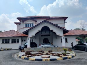 FOR SALE RESORT STYLE BUNGALOW WITH SWIMMING POOL IN BUKIT RASAH ...