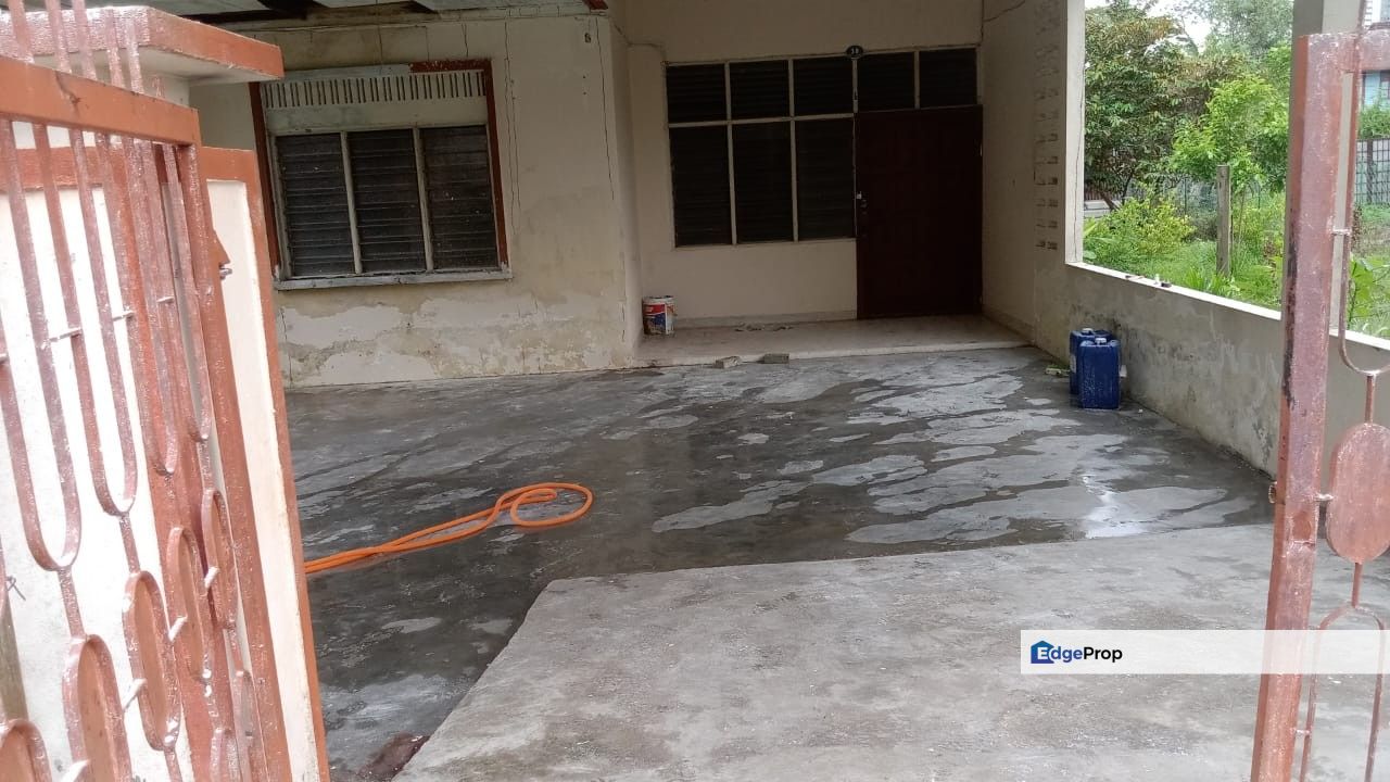 Refurbished Unit Teres Bukit Tembok 5 minit Hospital TTJ, KTM Seremban ...