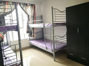 Air cond Three sharing Room at Menara U , Shah Alam,3 min WALKING ...