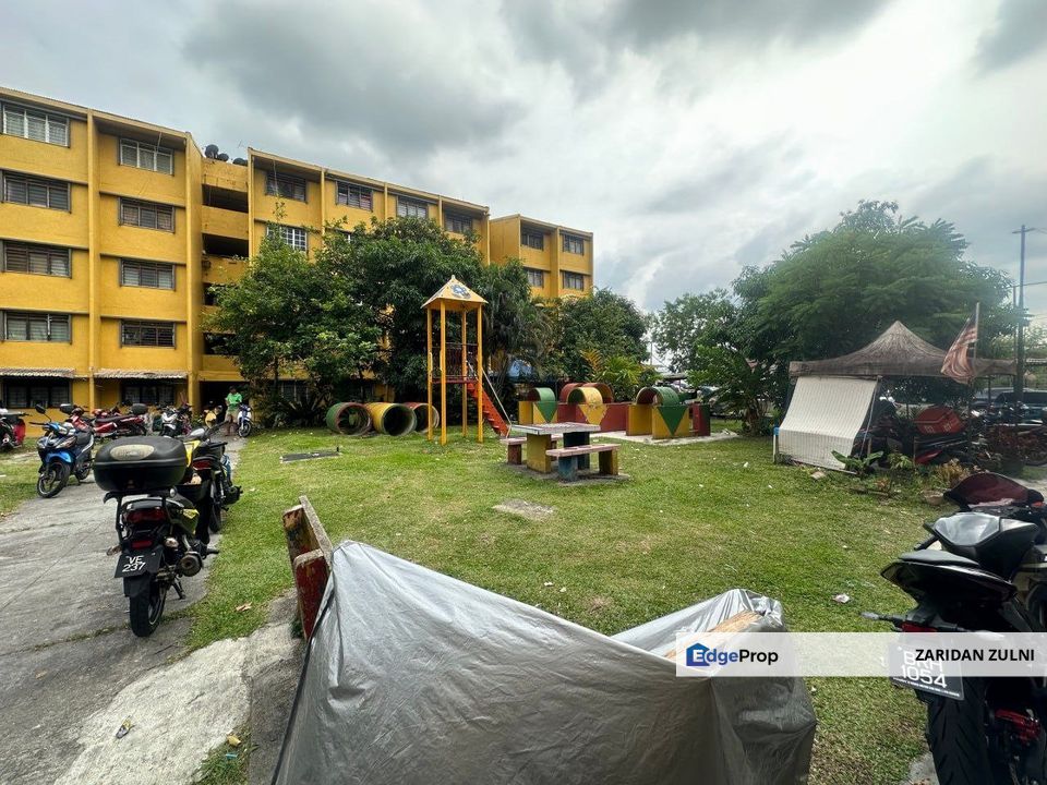 Ground Floor Flat PKNS AU 3 Taman Keramat for Sale @RM249,000 By ...
