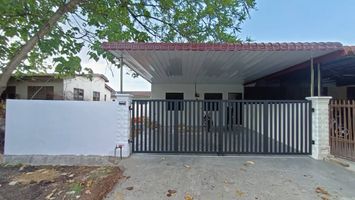 Rumah Teres Intermediate with Extra Land area sungai jawi untuk dijual ...