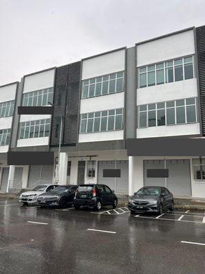 Three storey shoplot house in Impian Emas for Sale @RM1,550,000 By LIZ ...