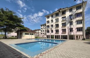 Ria Apartment 2/Taman Megah Ria/Walking Distance to Shoplot/Gated ...