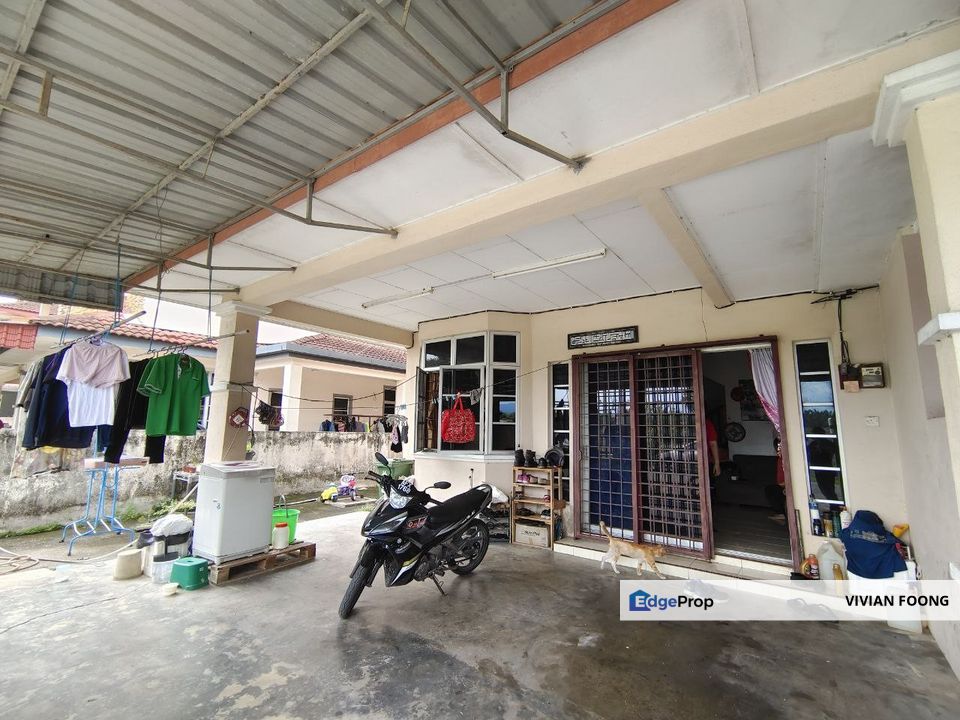 Kuala Kuang Chemor, Perak, 2 Storey Semi D House, For Sale, Facing ...