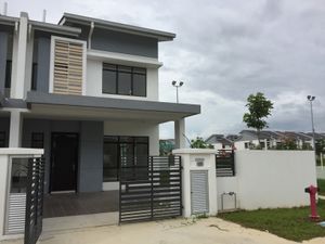 M Residence 2, 30x65 end lot with land, Extra parking space. Tenanted ...