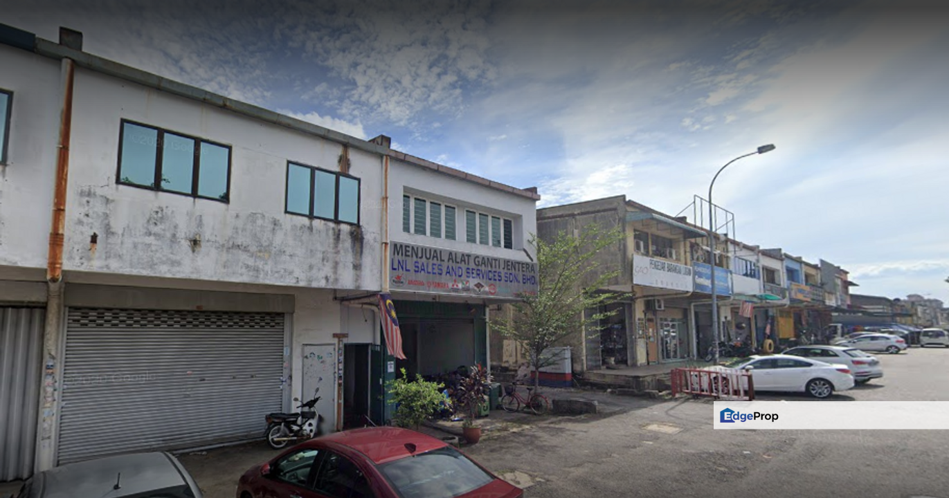 Ehsan Jaya 2 storey factory intermediate unit for sale for Sale @RM1 ...