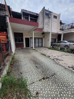 Huge carporch Double Storey Taman bukit anggerik cheras kl for Sale ...