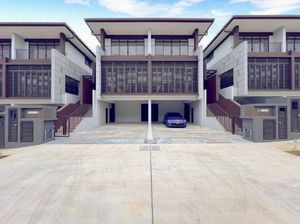 The Mulia Residence 3 storey semi D for Sale @RM1,199,000 By MOHD AZIZI ...
