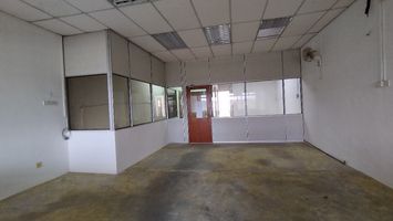 Bercham Facing Main Road Upstair Double Storey for Rental @RM800 By ...