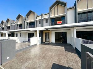 Bandar Bukit Raja Klang Type Lyra Double Storey Terrace RUMAH BARU for ...