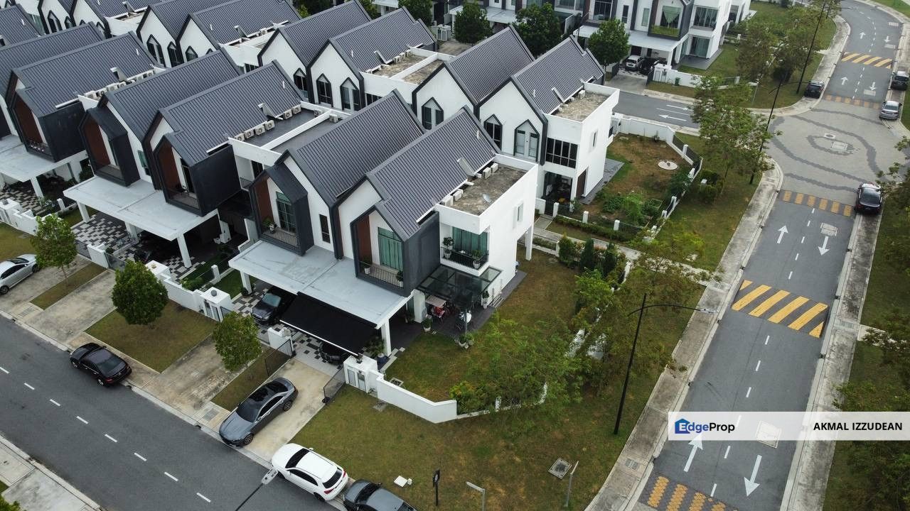 Eco Forest Semenyih Corner Lot 2 Storey Garden Homes Nice Interior ...