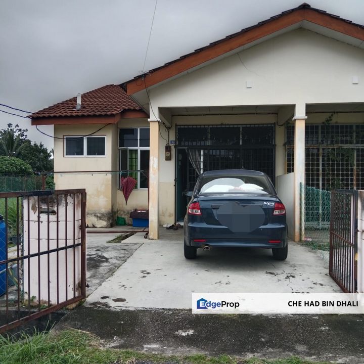 FOR SALE (UNTUK DIJUAL) Rumah Teres Setingkat Cantik Murah di TAMAN ...
