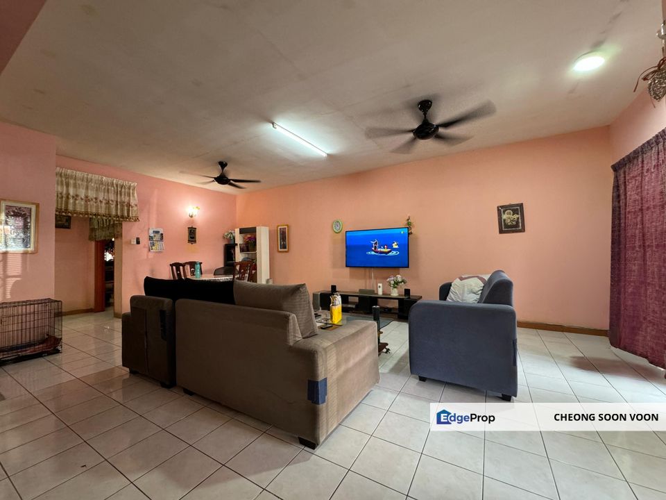 Super Cheap And Good Condition Kitchen Extended 2 Stry Terrace House At ...