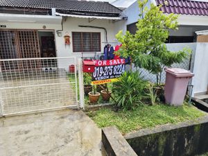 Section 4 Petaling Jaya for Sale @RM600,000 By VERON FRANCIS | EdgeProp.my