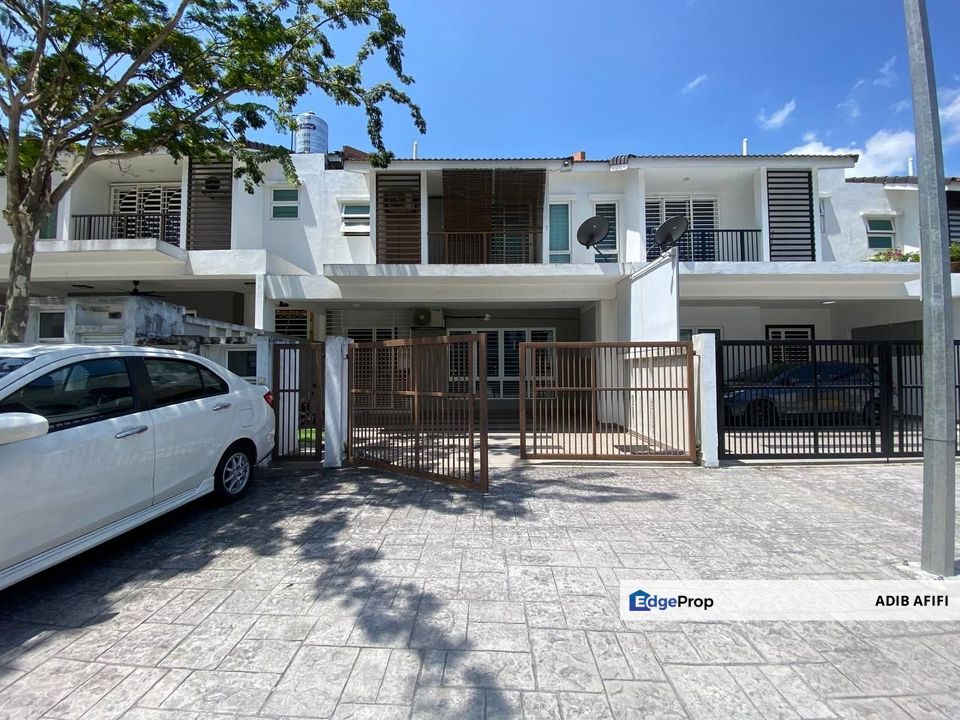 RENOVATED Double Link Terrace House, Jln Tiara South 7, Semenyih for ...