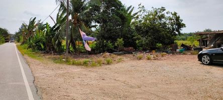 Tanah Lot Banglo Tepi Jalan Kampung Parit Abdul Rahman Benut Pontian ...