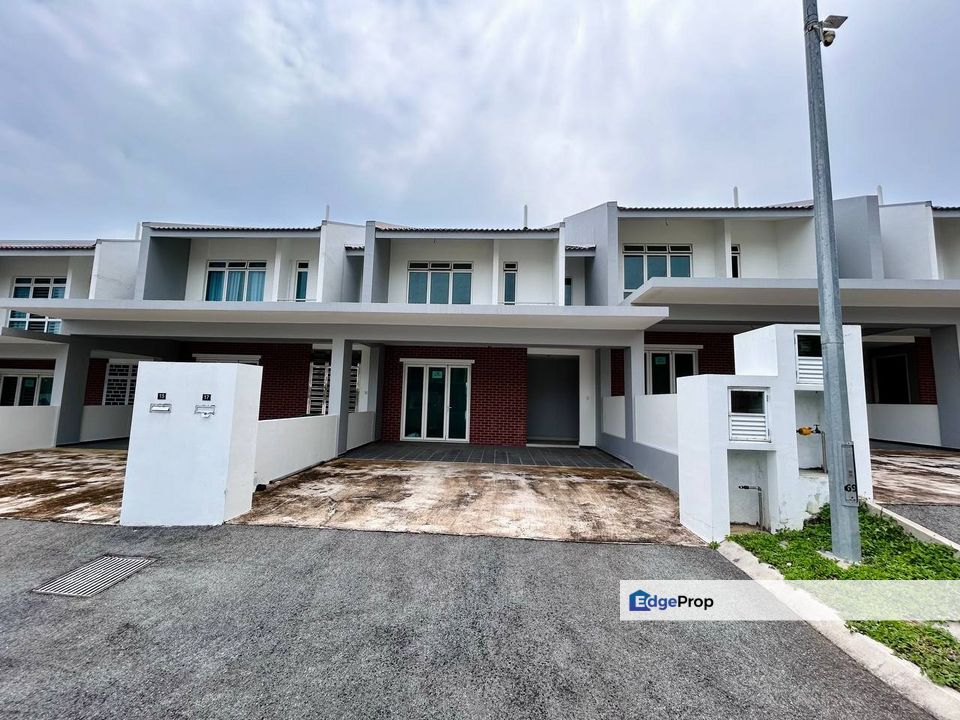 Double Storey Jalan Gunung Panti Bukit Pelali Pengerang For Rent for ...