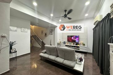 Public Bank founder Teh Hong Piow passes away, aged 92 | EdgeProp.my