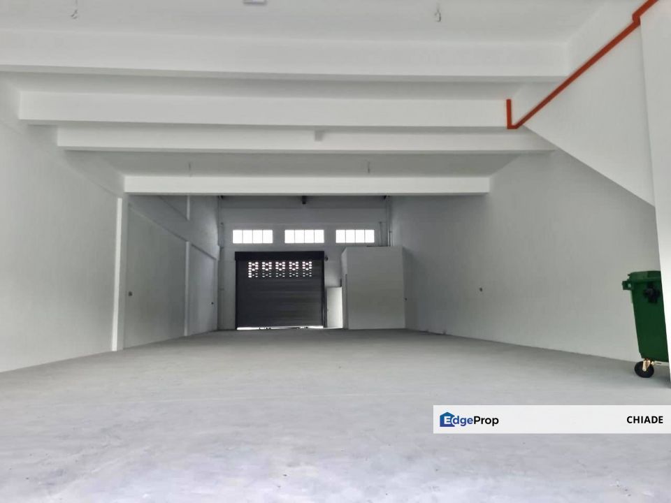 Taman Industri Jaya, Skudai 1.5 Storey Terrace Factory (adjoining unit ...