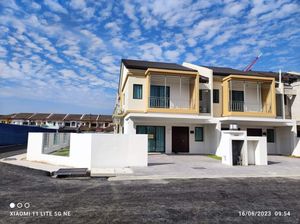 NEW Double Storey Terrace House Serai Residence Bandar Baru Kundang ...