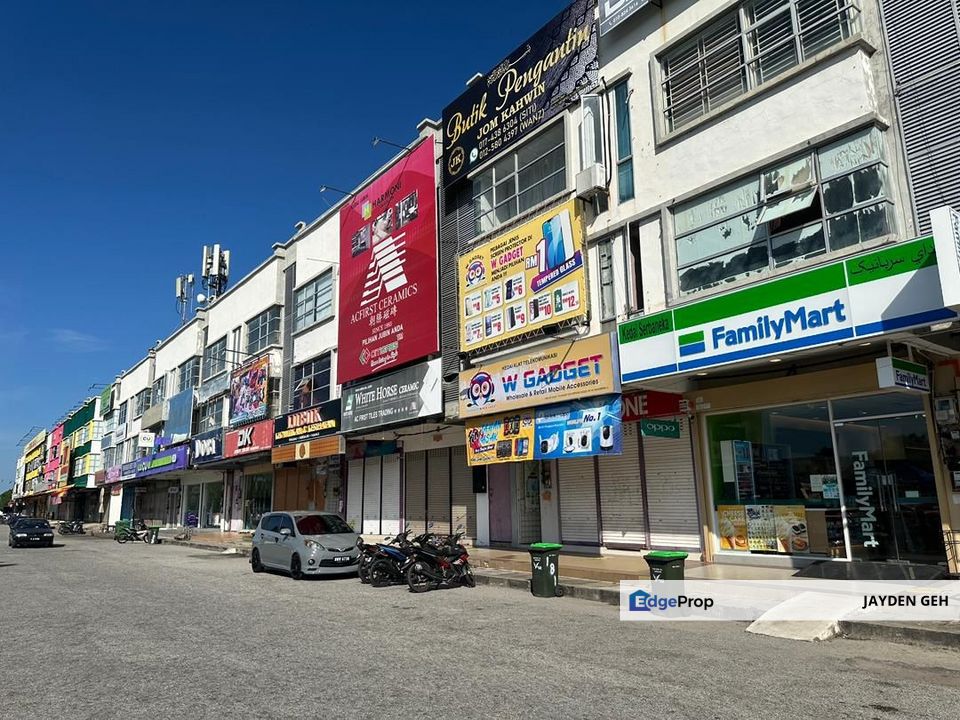 Facing Road 1st Floor Shoplot Mergong Near Lotus Alor Setar For Rent ...