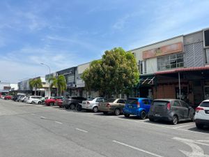 2 Storey Shoplot Mergong Near Grand Alora Hotel & Lotus Alor Setar For ...