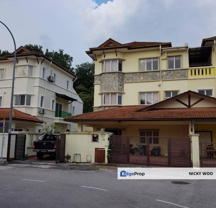 [FOR SALE] Hilltop 3-Storey Semi-D 🔸 Location : Seri Aman Heights ...