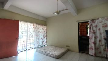 Taman Bukit Kinrara, 2 sty House Corner Lot For Sale for Sale @RM820 ...