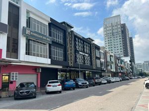 3 Storey Shop Lot Austin Height for Sale @RM3,000,000 By CARINE WONG ...
