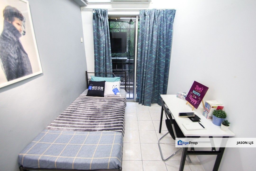 Fully Furnished Female Single Bedroom at Pelangi Damansara, Bandar ...