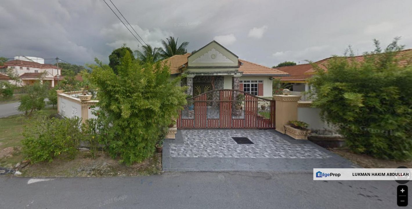 Renovated Single Storey Bungalow Pantai Sepang Putra Bagan Lalang for ...