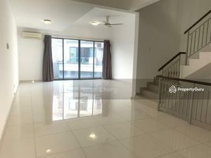 3 storey house kayu ara damansara petaling jaya prime area for Rental ...