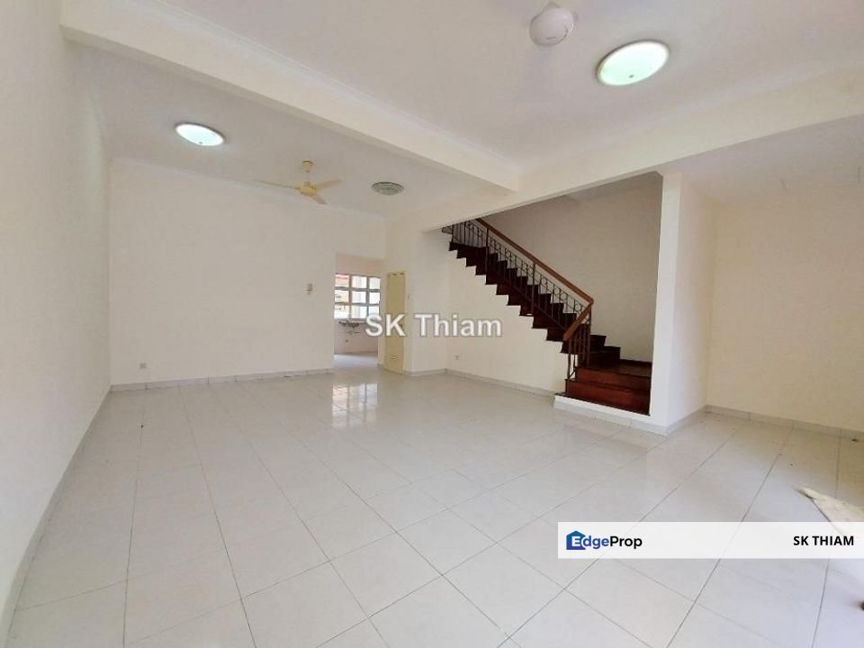 Well maintained, Spacious Indah Elite Kemuning Utama Kota Kemuning for ...