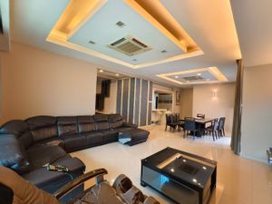 Hot Demand Area Renovated Spacious Kemuning Permai 2 Storey Semi D Kota ...